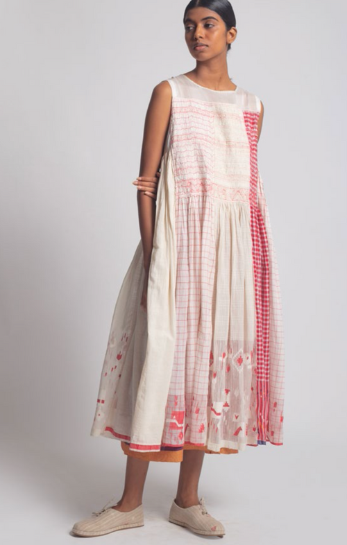 Injiri Dresses