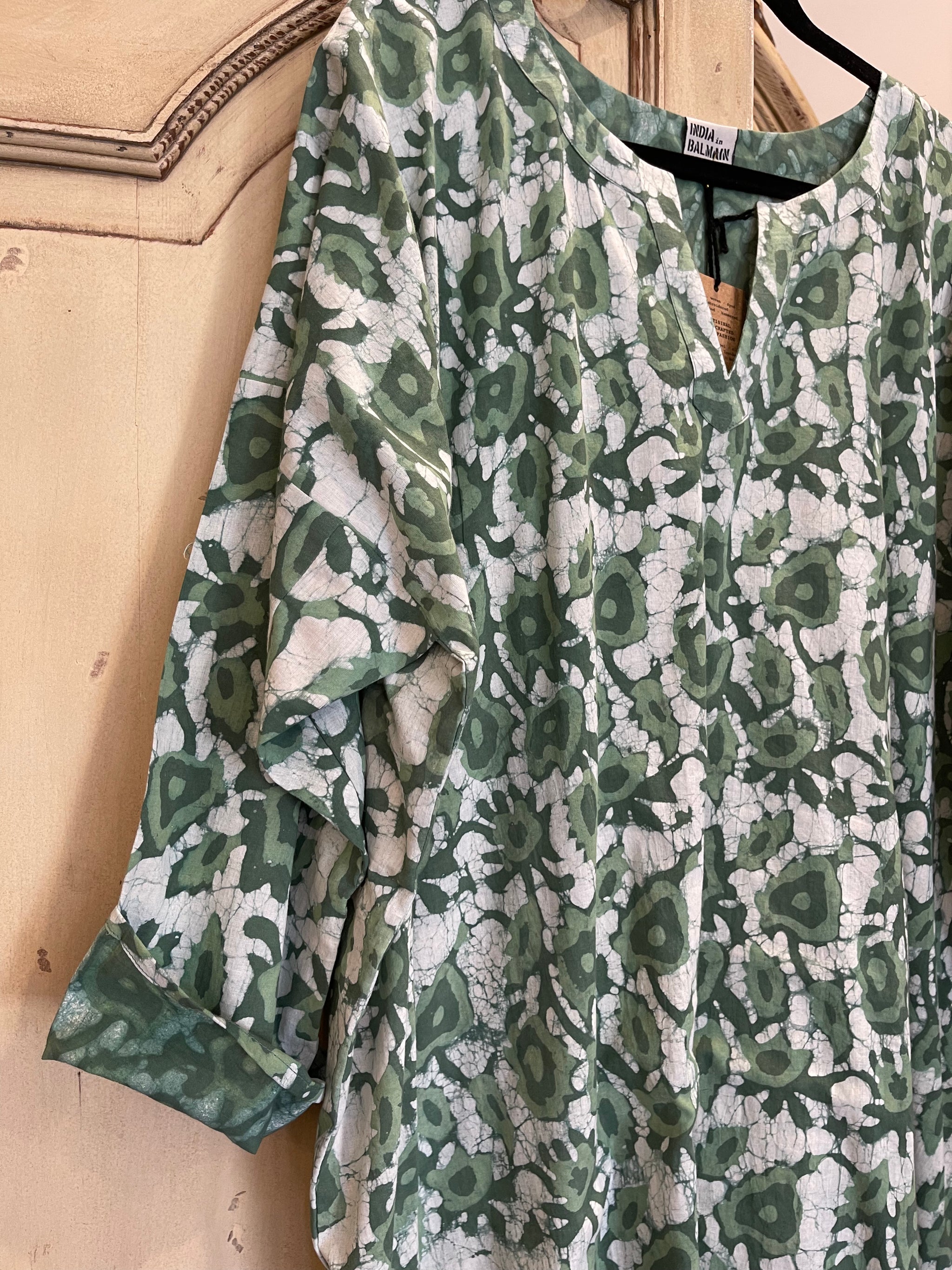 INDIA in BALMAIN ⎢ Beach Kurta